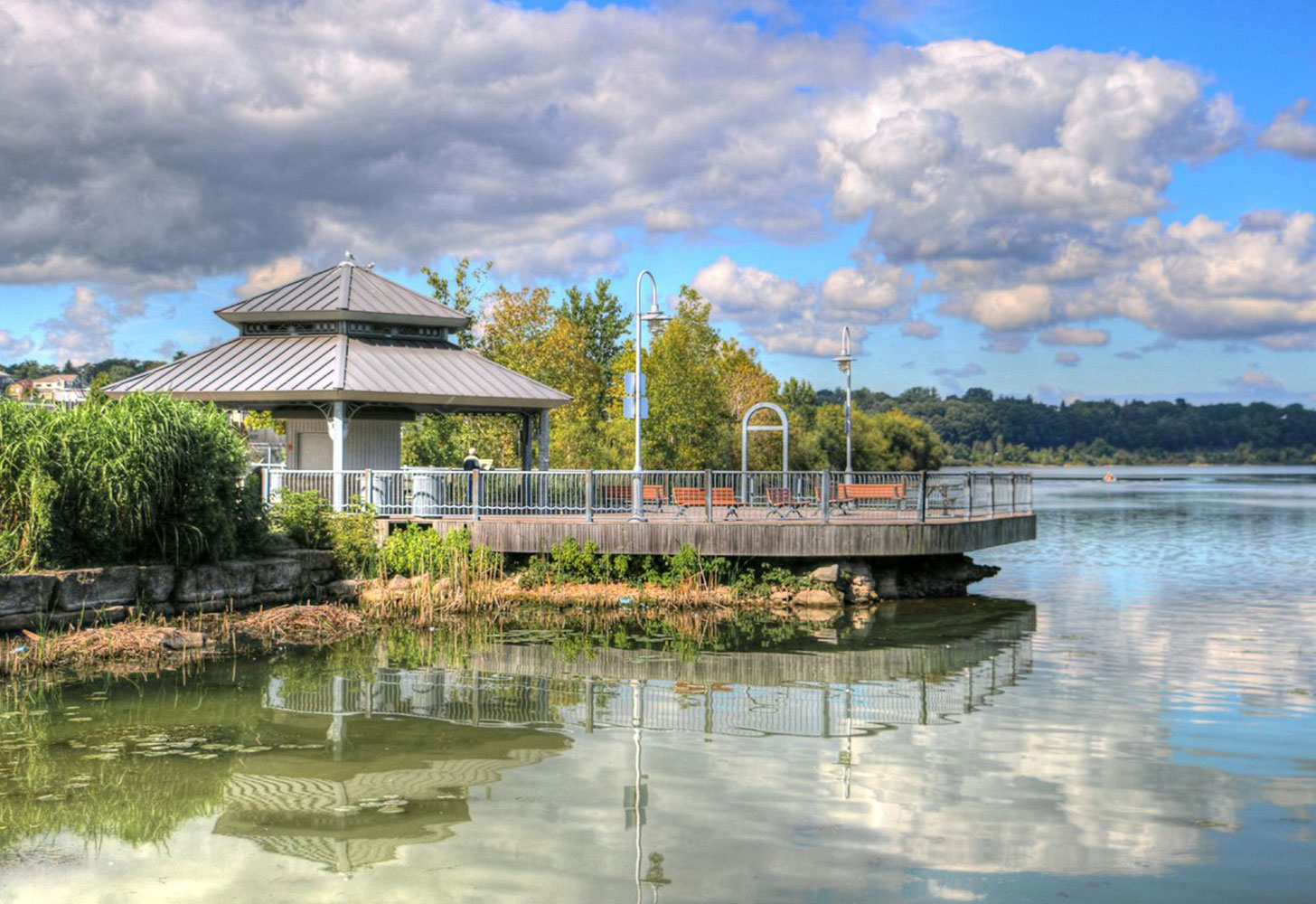 A Summer Guide to Hamilton's Waterfront - Cachet Homes